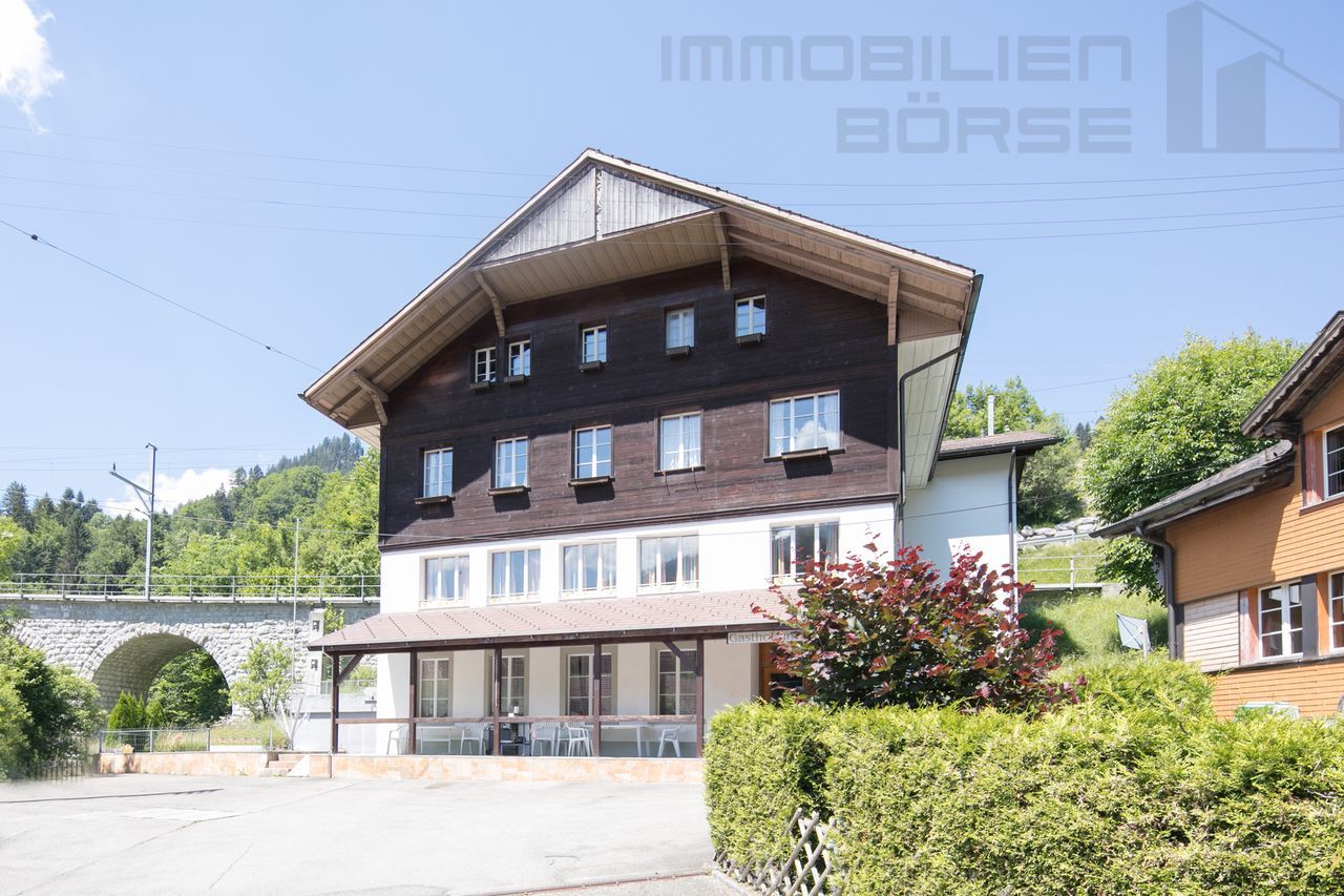 Mehrfamilienhäuser kaufen in Boltigen (3766)