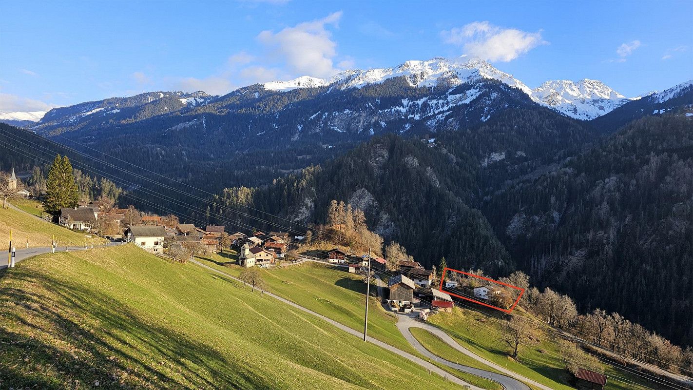 Häuser kaufen in Lüen (7027)